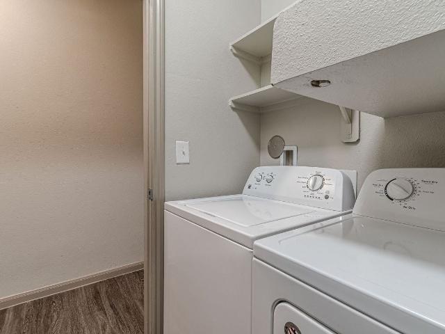 Park on Wurzbach 2 Bedroom Apartment for Rent at 4707 Wurzbach Rd, San Antonio, TX 78238