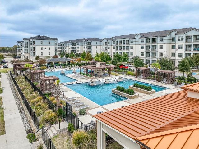 Park at Bayside 4 Bedroom Apartment for Rent at 1801 Bayside Dr, Rowlett, TX 75088