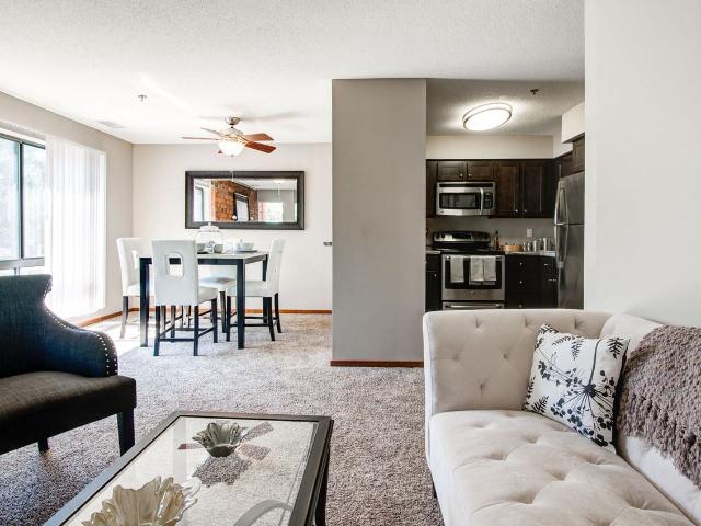 Park at City West Apartments 2 Bedroom Apartment for Rent at 6426 City West Pkwy, Eden Prairie, MN 55344
