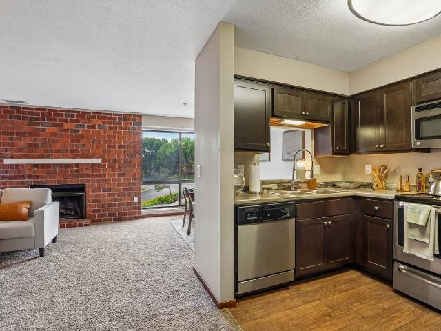 Park at City West Apartments 2 Bedroom Apartment for Rent at 6426 City West Pkwy, Eden Prairie, MN 55344
