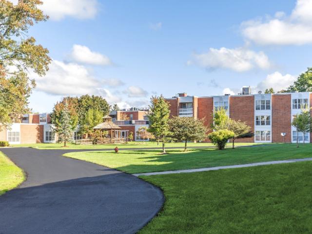 Park at Franklin Senior Living 1 Bedroom Apartment for Rent at 28301 Franklin Rd, Southfield, MI 48034