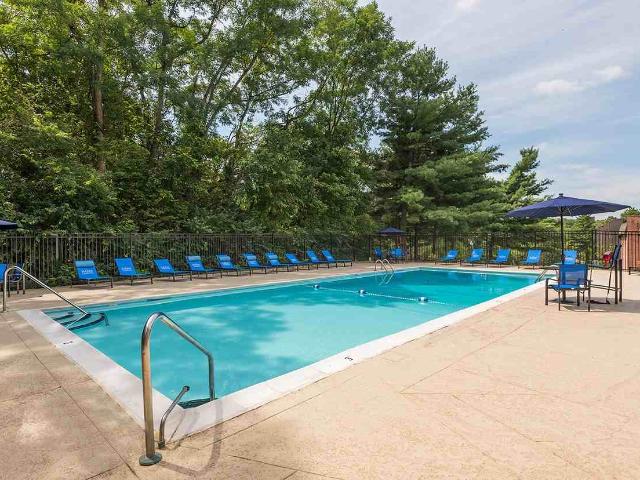 Park At Hurstbourne 1 Bedroom Apartment for Rent at 6000 Big Ben Dr, Louisville, KY 40291 Fern Creek