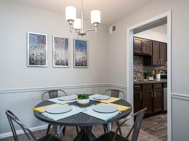 Park At Hurstbourne 2 Bedroom Apartment for Rent at 6000 Big Ben Dr, Louisville, KY 40291 Fern Creek