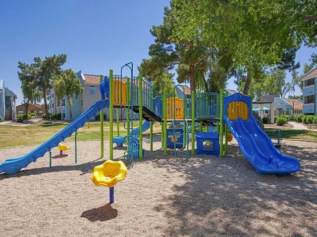 Park at Westgate 1 Bedroom Apartment for Rent at 6444 N 67th Ave, Glendale, AZ 85301