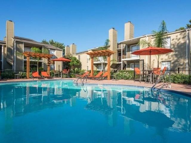 Park at Willowbrook 1 Bedroom Apartment for Rent at 7100 Smiling Wood Ln, Houston, TX 77086