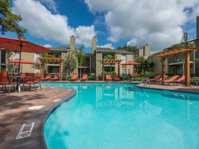Park at Willowbrook 1 Bedroom Apartment for Rent at 7100 Smiling Wood Ln, Houston, TX 77086