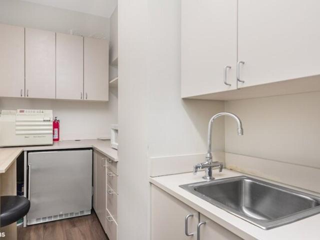 Park Ave Unit Medical, Manhattan, Home For Sale