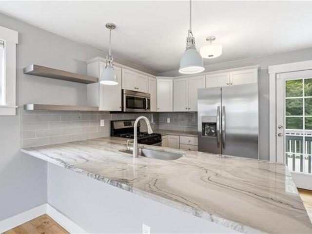 Park Ave Unit,narragansett, Home For Sale