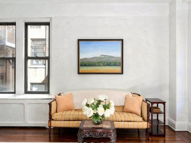 Park Ave Unit C, New York, Property For Sale