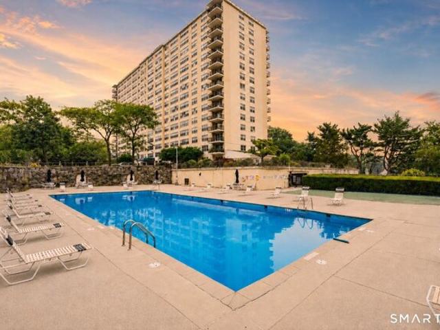Park Ave Unit F, Bridgeport, Condo For Sale