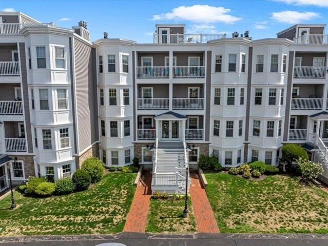 Park Ave Unit,hull, Condo For Sale