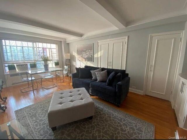 Park Ave Unit R, New York, Property For Sale