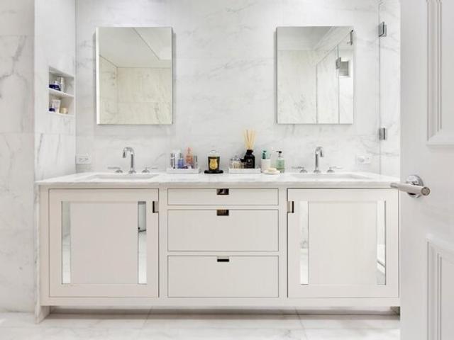 Park Ave Apt E, New York, Condo For Sale