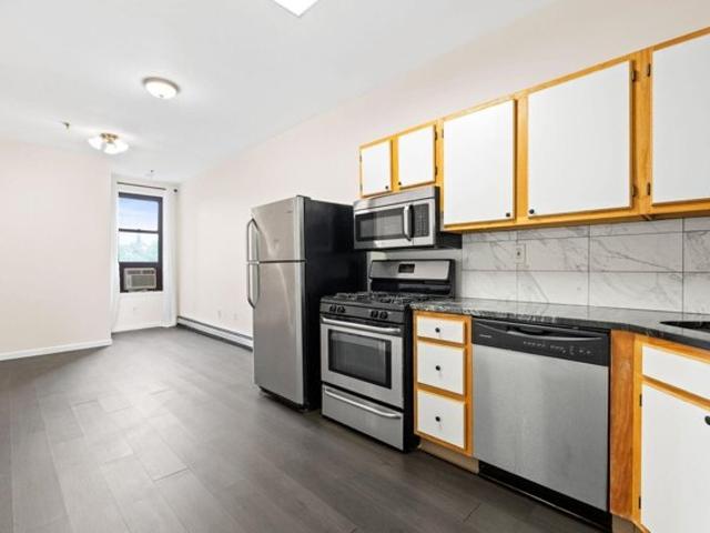 Park Ave Apt,hoboken, Condo For Sale