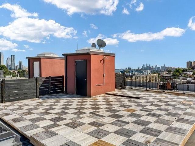 Park Ave Apt,union City, Condo For Sale