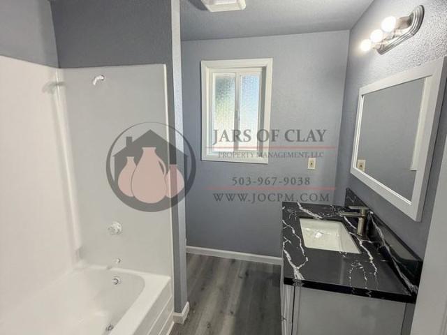Park Ave Apts #2025 1736 2 Bedroom Apartment for Rent at 1524 Park Ave Ne, Salem, OR 97301 Northeast Salem