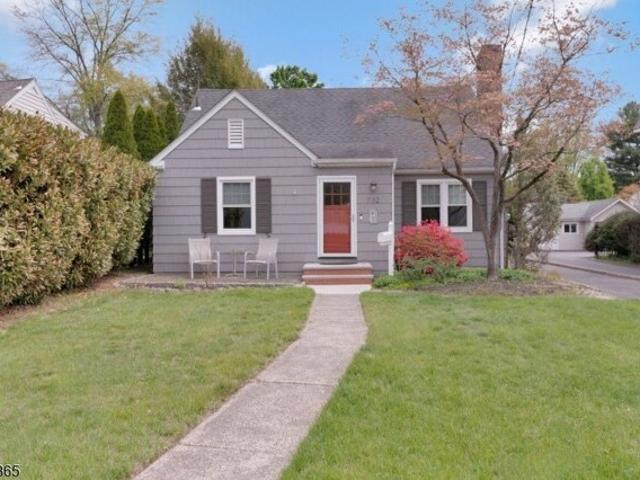Park Ave, Bridgewater Twp, Home For Sale