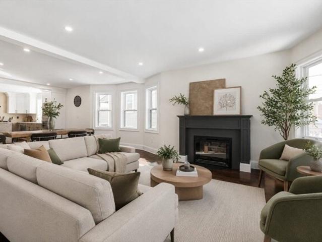 Park Ave Ext, Arlington, Home For Sale