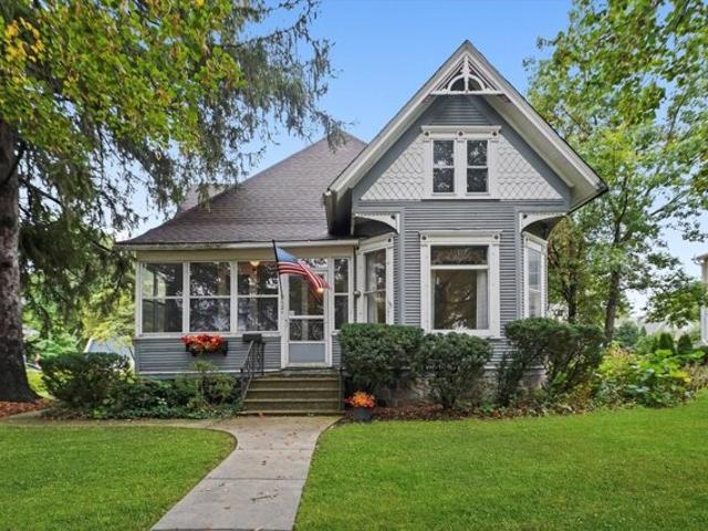 Park Ave, Grayslake, Home For Sale