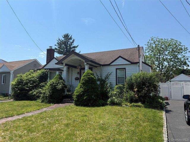 Park Ave, Hicksville, Home For Sale