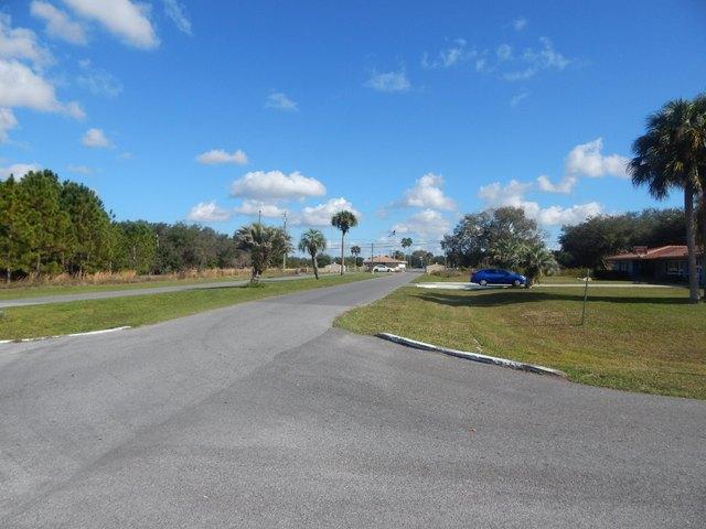Park Ave, Indian Lake Estates, FL 33855