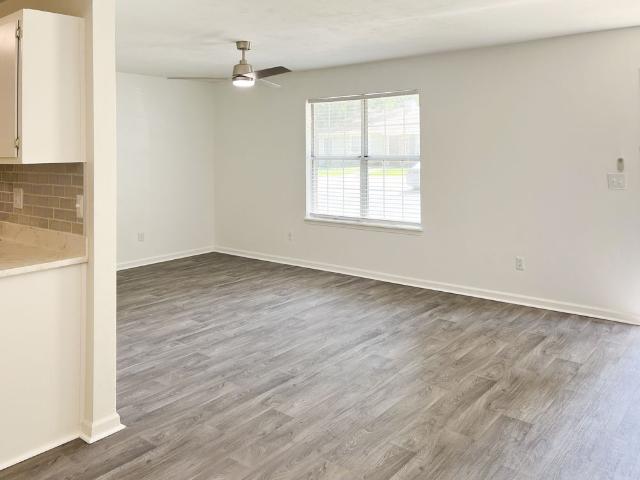 Park Avenue Villas 2 Bedroom Apartment for Rent at 2102 E Park Ave, Tallahassee, FL 32301