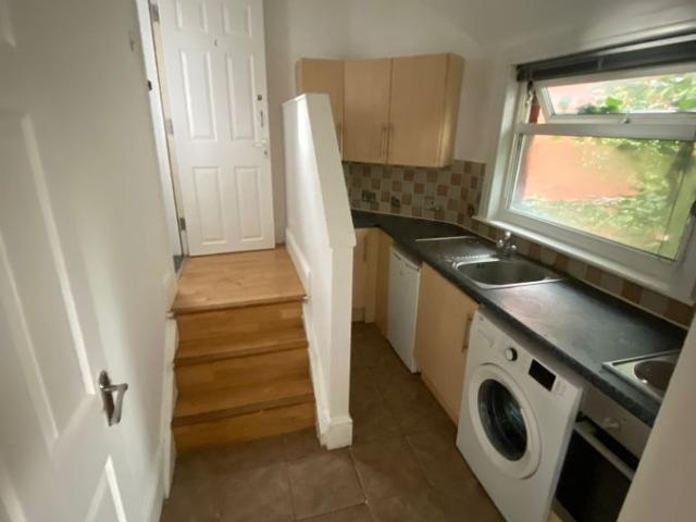Park Avenue, Willesden Green NW2, 1 bed flat to rent, £1,200 pcm | PrimeLocation