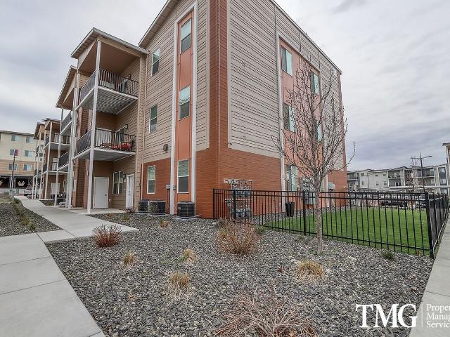 Park Avenue at Hansen Park 1 Bedroom Apartment for Rent at 7968 W 10th Ave, Kennewick, WA 99336