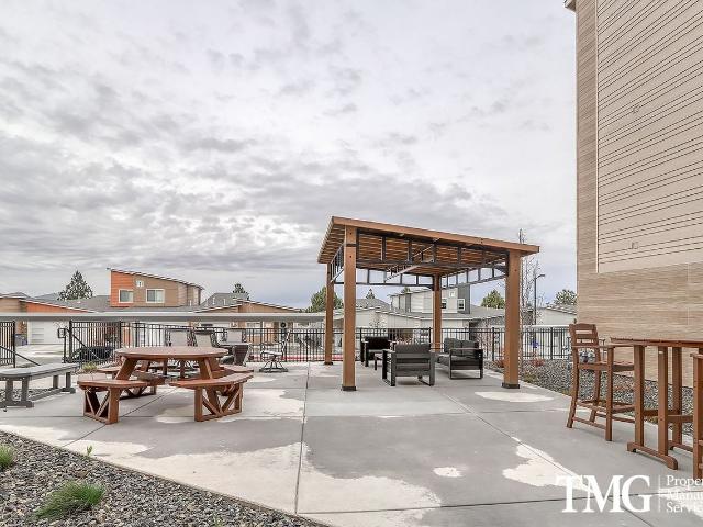 Park Avenue at Hansen Park 1 Bedroom Apartment for Rent at 7968 W 10th Ave, Kennewick, WA 99336