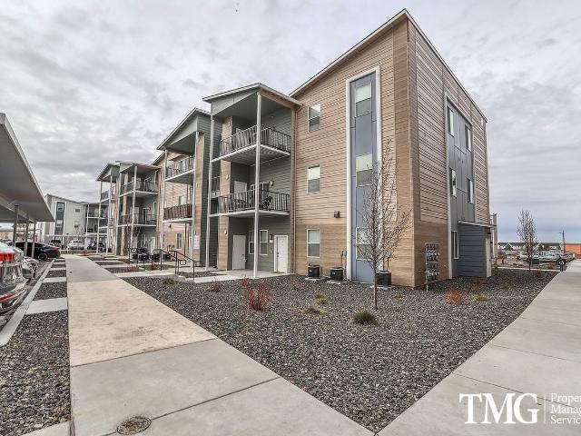 Park Avenue at Hansen Park 2 Bedroom Apartment for Rent at 7968 W 10th Ave, Kennewick, WA 99336