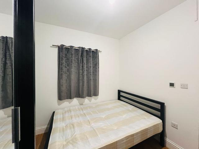 Park Avenue, Barking IG11, Room to rent, £700 pcm | PrimeLocation