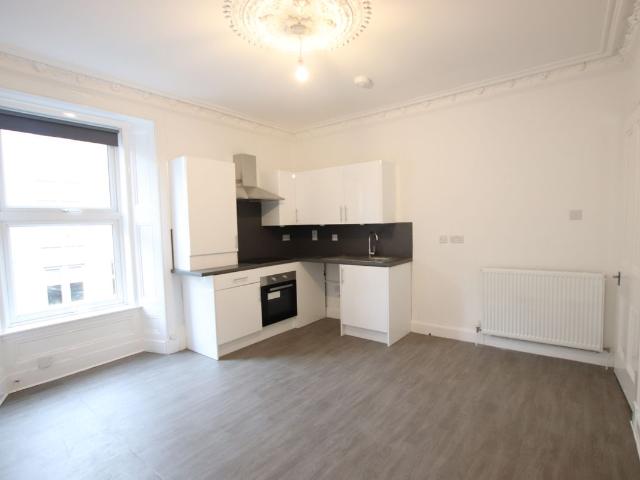 Park Avenue, Dundee DD4, 1 bed flat to rent, £675 pcm | PrimeLocation