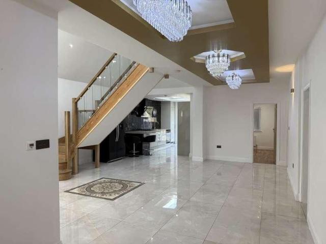 Park Avenue, Luton, LU3