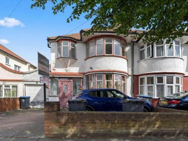 Park Avenue North, London, 3 Bedroom Semi detached