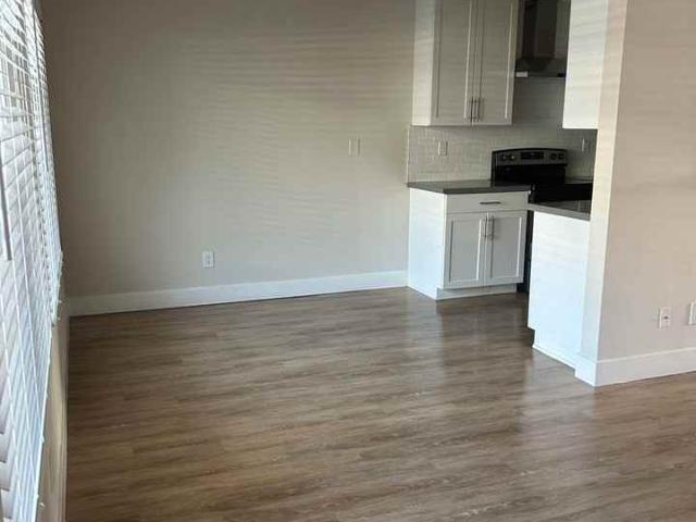 Park Apartments 1 Bedroom Apartment for Rent at 1741 Park Ave, Long Beach, CA 90815 Traffic Circle
