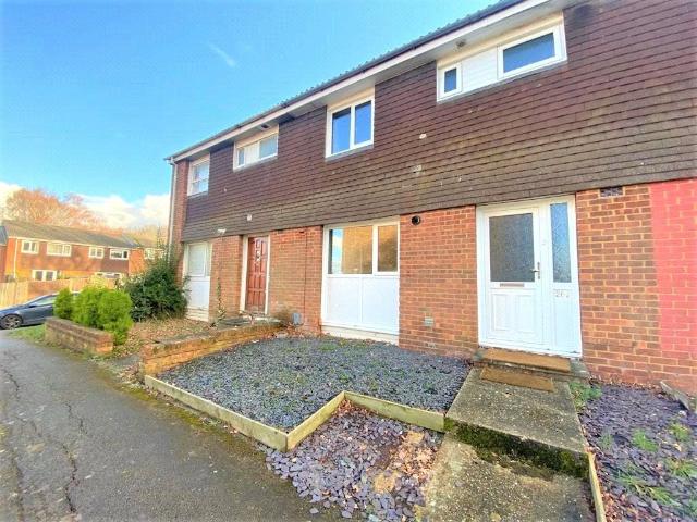 Park Barn Drive, Guildford, Surrey GU2, 4 bed terraced house to rent, £2,400 pcm | PrimeLocation