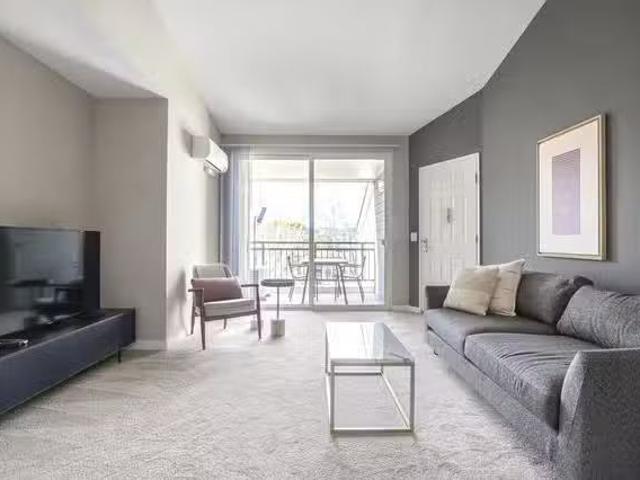 Park Central Apartments, 1050 Benton St, Santa Clara 1 Bedro.