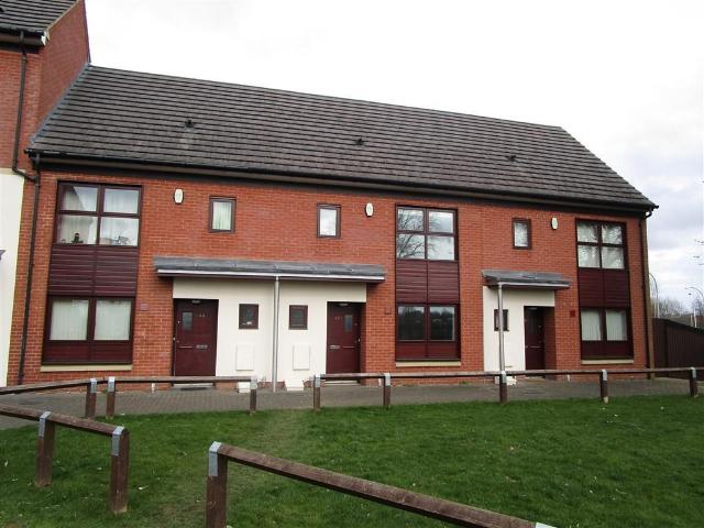 Park Corner, Northampton NN5, 2 bed property to rent, £1,200 pcm | PrimeLocation