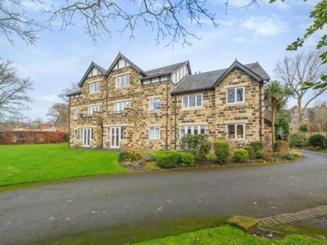 Park Crescent, Roundhay, 2 Bedroom Flat