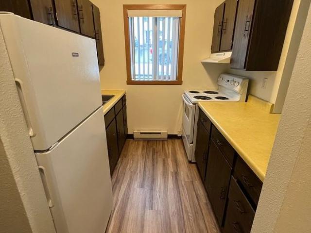 Park Downs Apartments 1 Bedroom Apartment for Rent at 419 11th Ave S, Fargo, ND 58103 Hawthorne