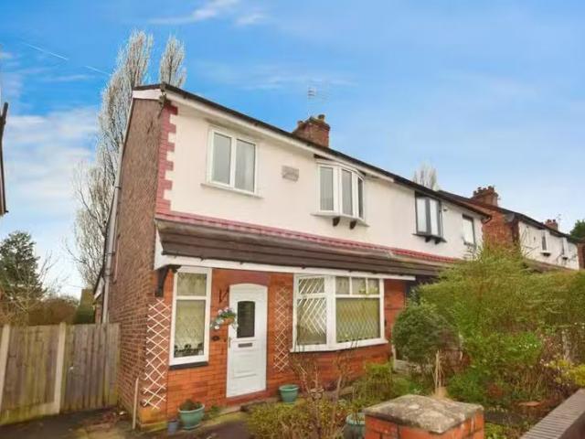 Park Drive, Monton, M30 3 bed semi detached house for sale £.