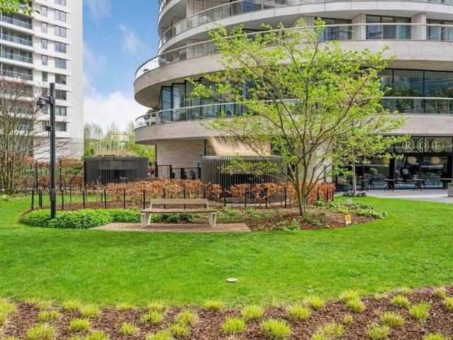 Park Drive Canary Wharf, E14