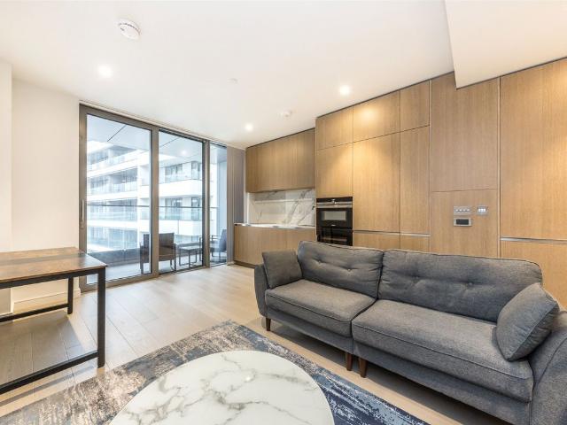 Park Drive, Canary Wharf E14, Studio to rent, £2,400 pcm | PrimeLocation