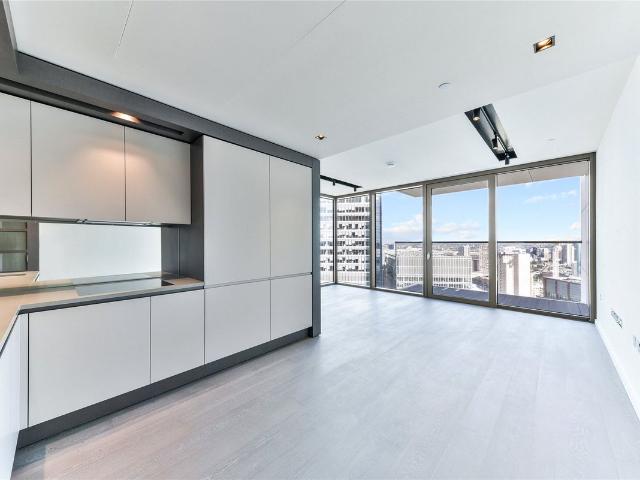 Park Drive, Canary Wharf, London E14, 1 bed flat to rent, £3,500 pcm | PrimeLocation