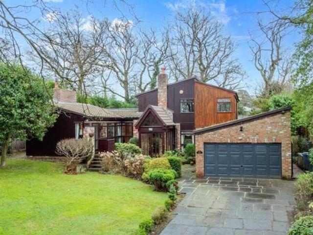Park Drive, Hale, 4 Bedroom Detached