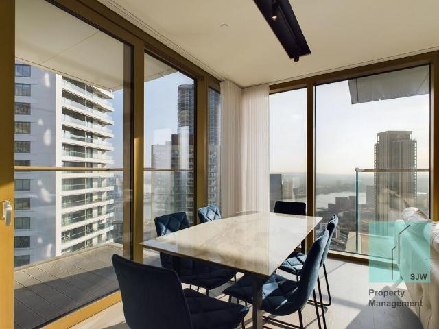 Park Drive, London E14 2 bed apartment to rent £4,650 pcm £1,073 pw