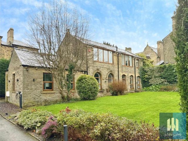 Park Drive South, Huddersfield, HD1 4 bed detached house to rent £2,300 pcm £531 pw