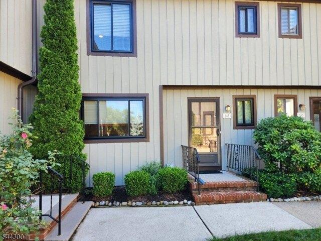 Park E St Unit E, Florham Park, Condo For Sale