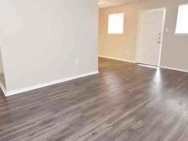 Park East Apartments 2 Bedroom Apartment for Rent at 655 Sharp Ln, Central, LA 70815 Park Forest LA North