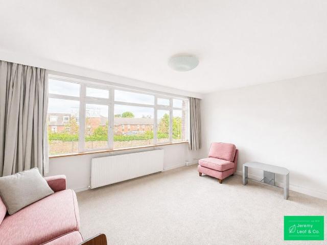 Park Farm Close, East Finchley, London N2, 2 bed maisonette to rent, £1,950 pcm | PrimeLocation
